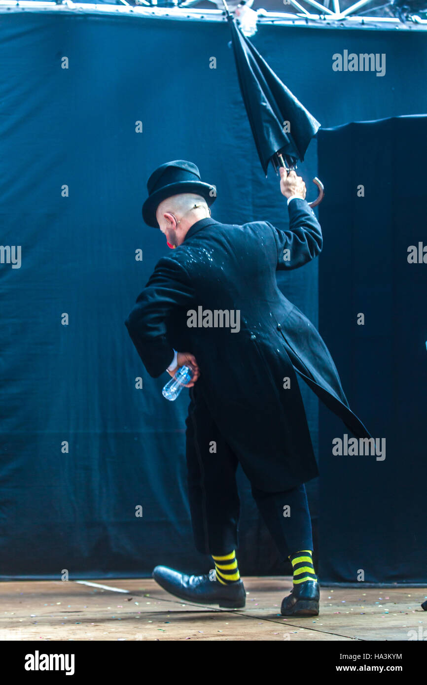 clown performance during the Clownbaret festival Stock Photo - Alamy
