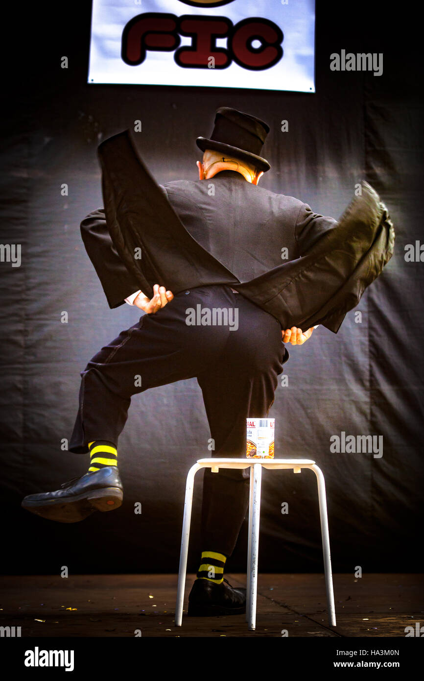 clown performance during the Clownbaret festival Stock Photo - Alamy