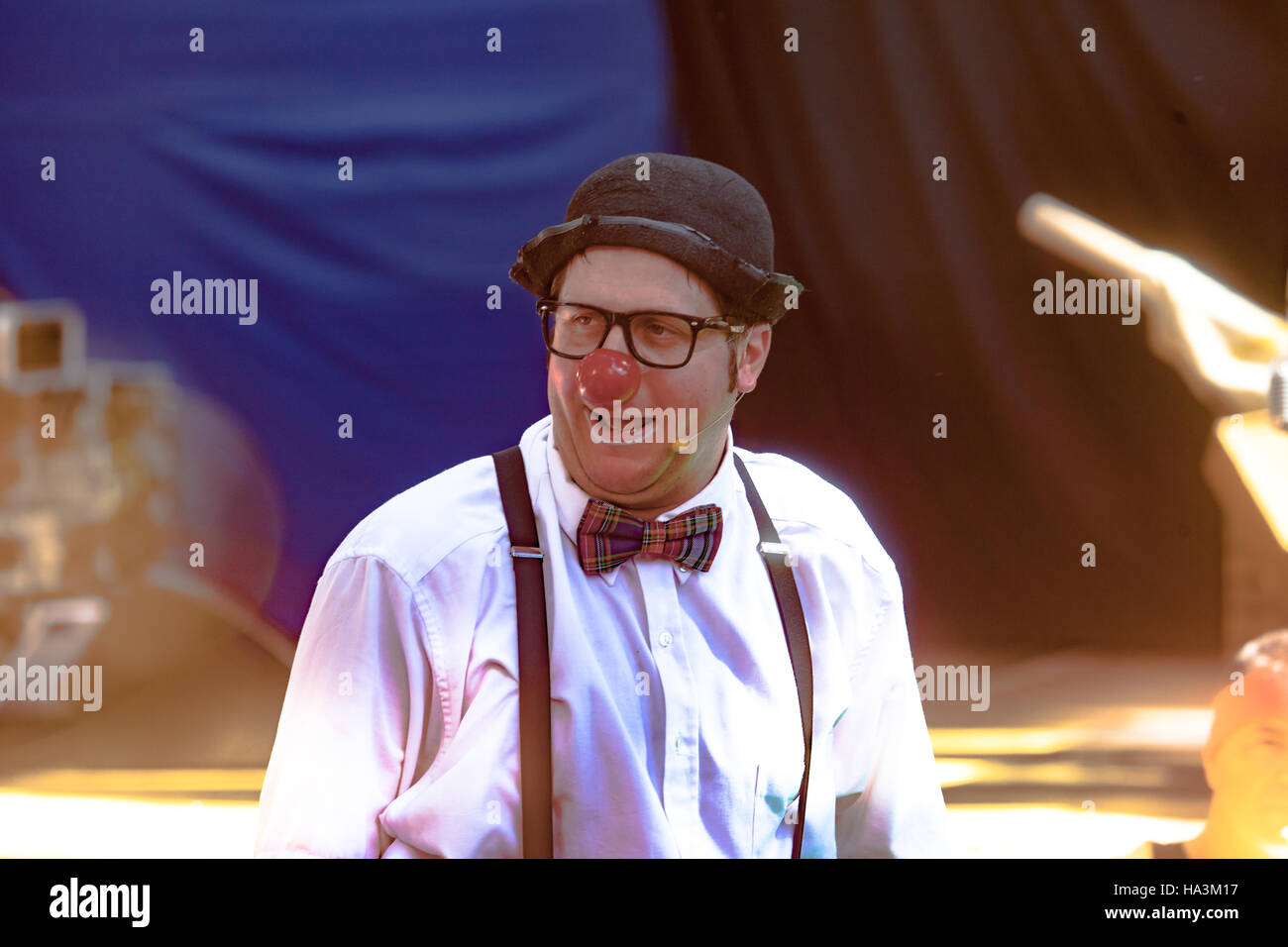 clown performance during the Clownbaret festival Stock Photo - Alamy