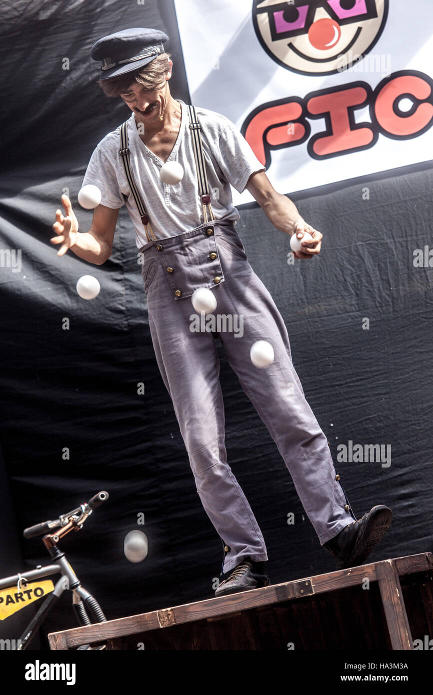 clown performance during the Clownbaret festival Stock Photo - Alamy