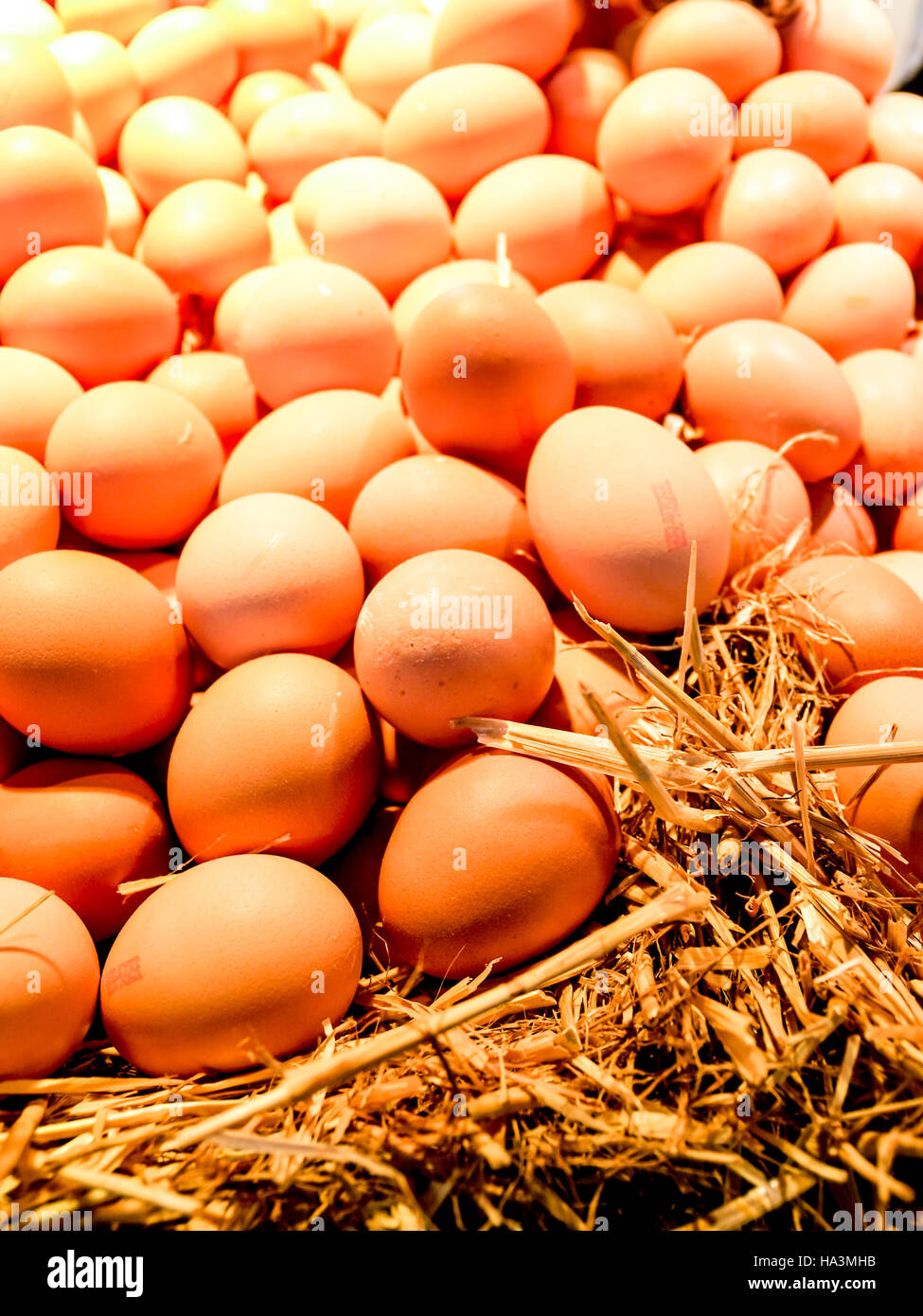 Big stack of eggs hi-res stock photography and images - Alamy