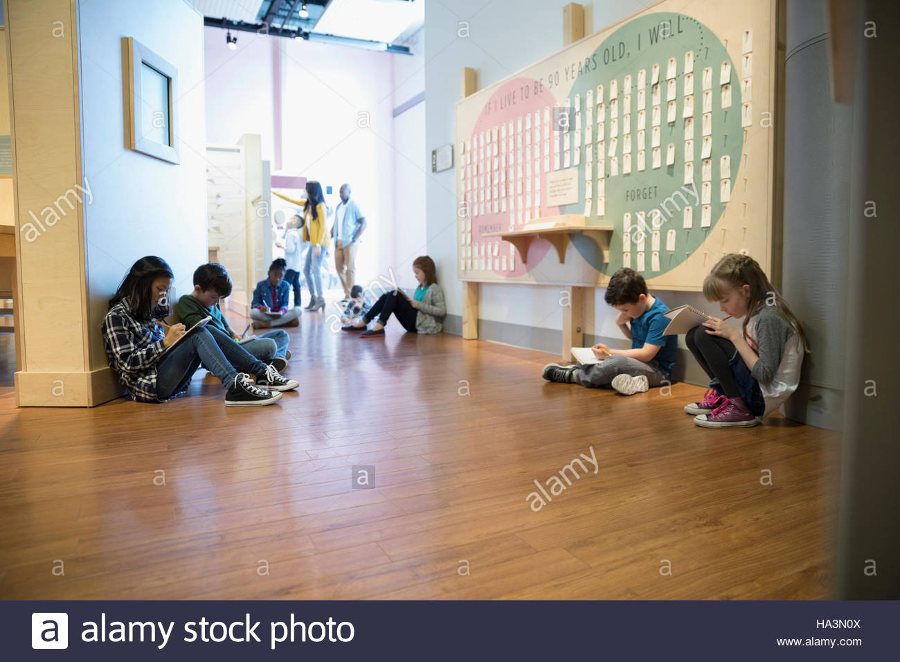 Children field trip notebooks hi-res stock photography and images - Alamy