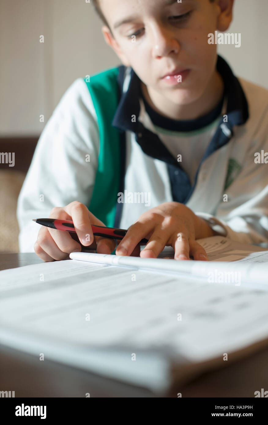 Pen boy hi-res stock photography and images - Alamy