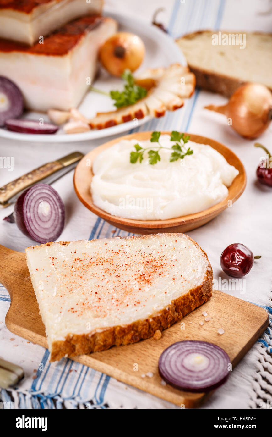 Bread with lard and paprika powder Stock Photo - Alamy