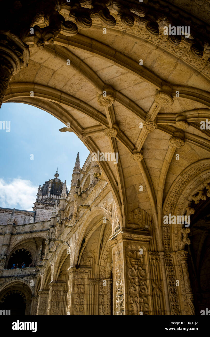Interior of Hieronymites Monastery (Mosteiro dos Jeronimos), Lisbon ...