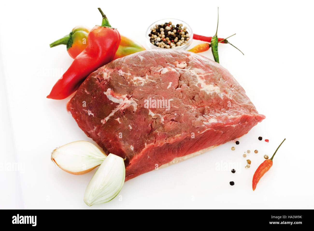 Roast beef, raw with ingredients Stock Photo - Alamy
