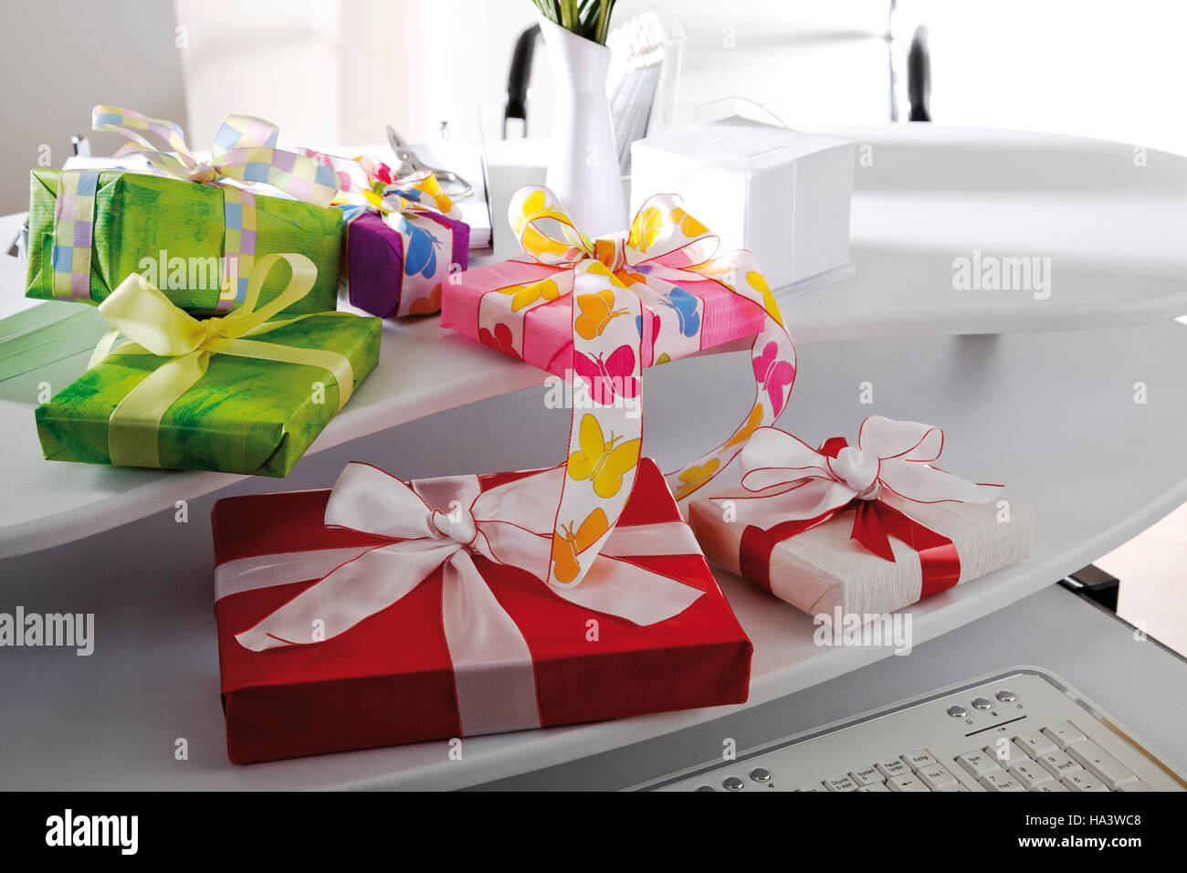 Desk and parcels Stock Photo - Alamy