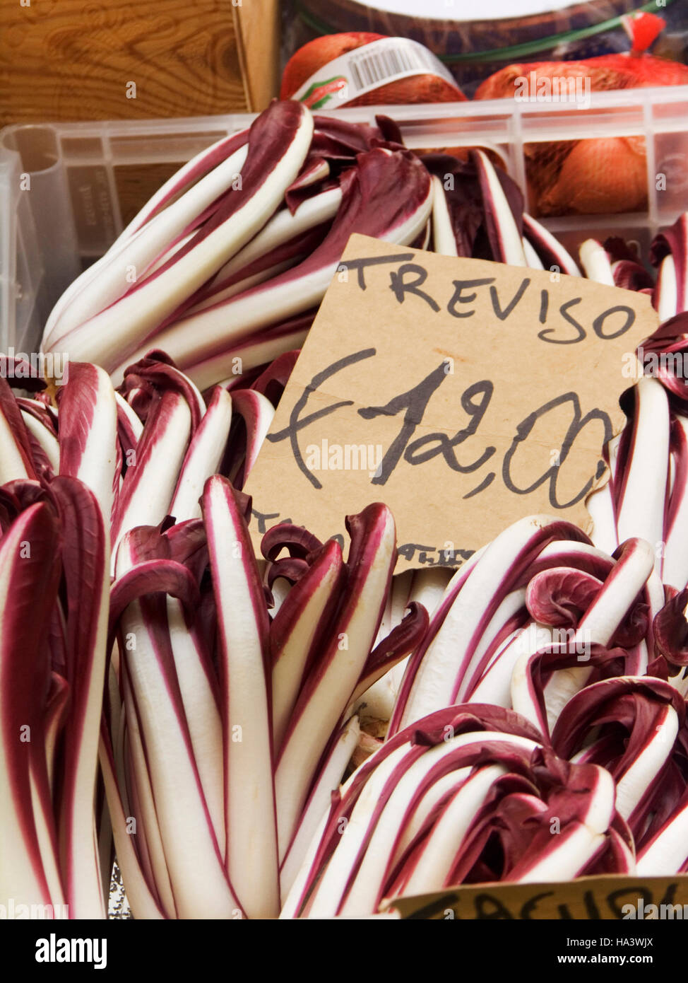 Treviso salad vegetables hi-res stock photography and images - Alamy