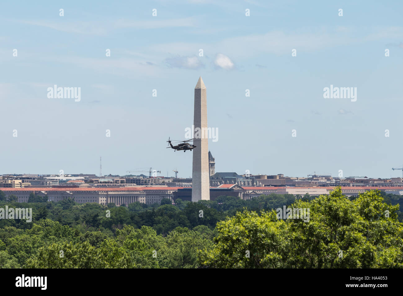 Blackhawk Helicopter High Resolution Stock Photography and Images - Alamy