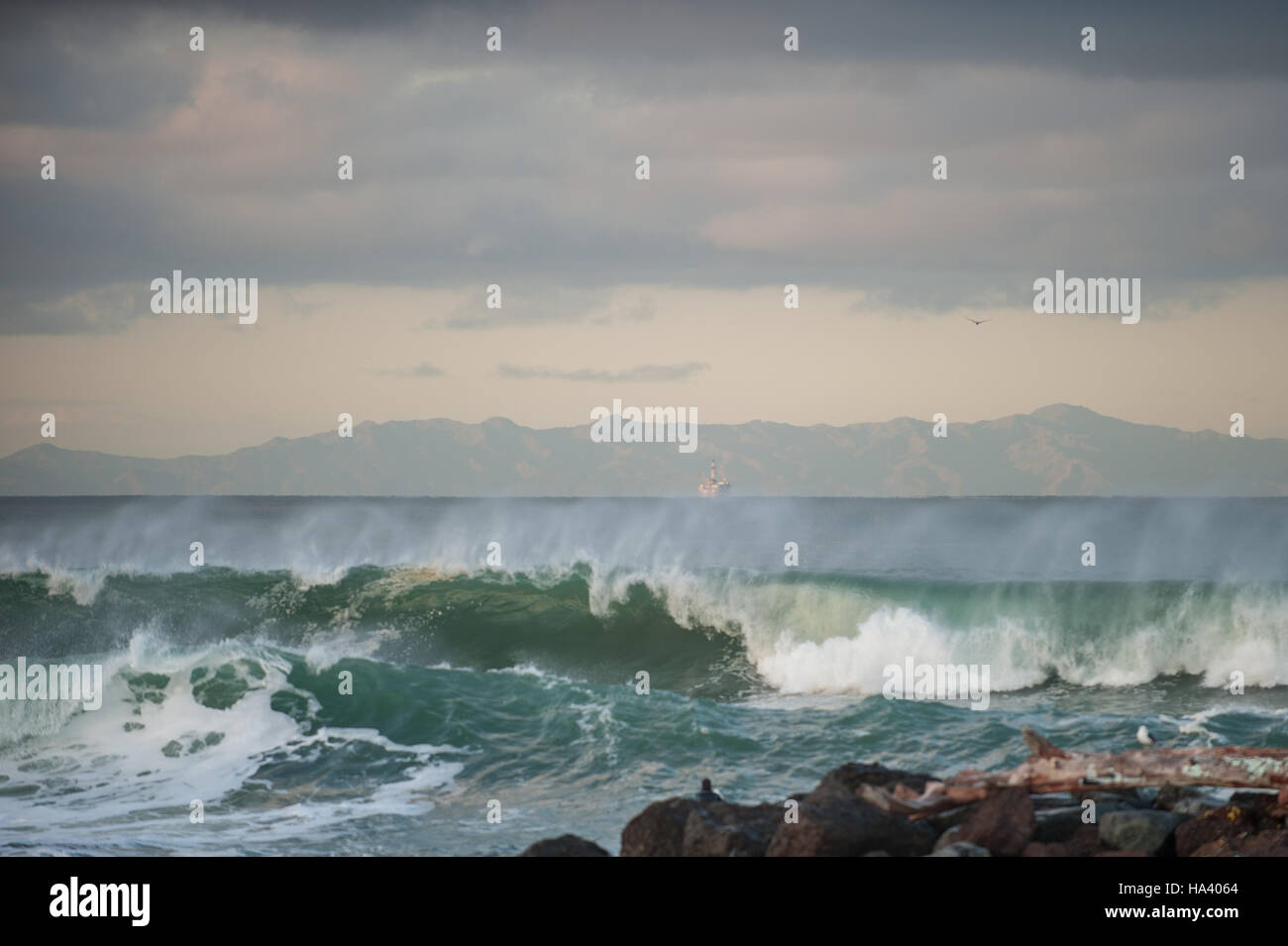 Large set of waves breaking from this Autumn swell in Ventura Stock ...