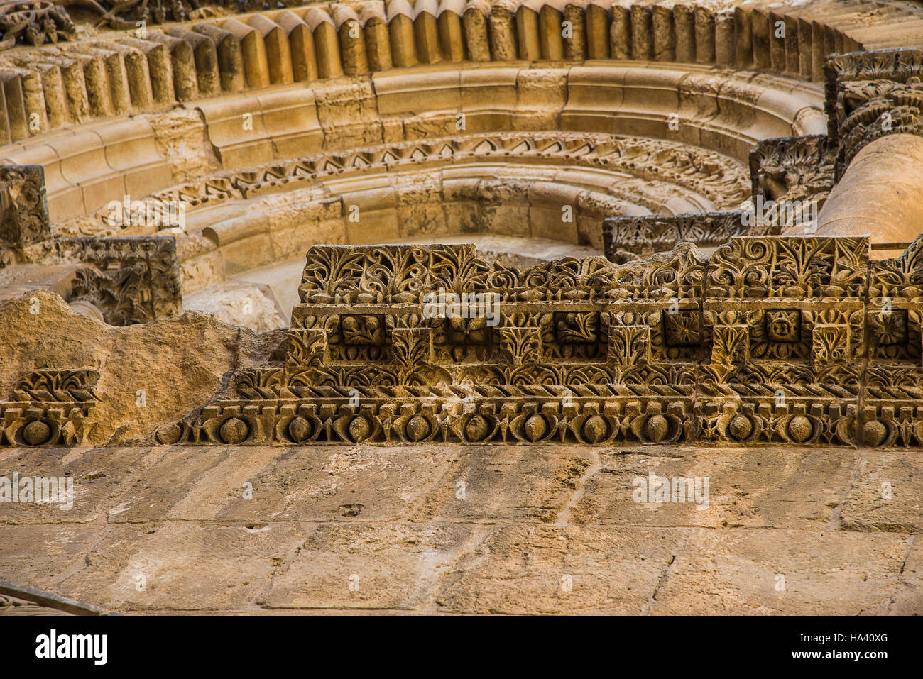 Byzantine facade and Immovable Ladder of Holy Sepulchre Church ...