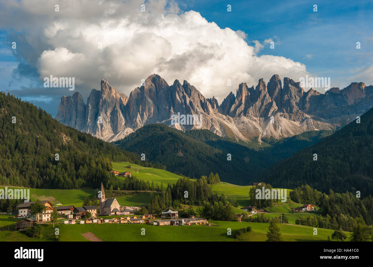 Santa Maddalena Village and the Dolomites, Val di Funes, Italy Stock ...