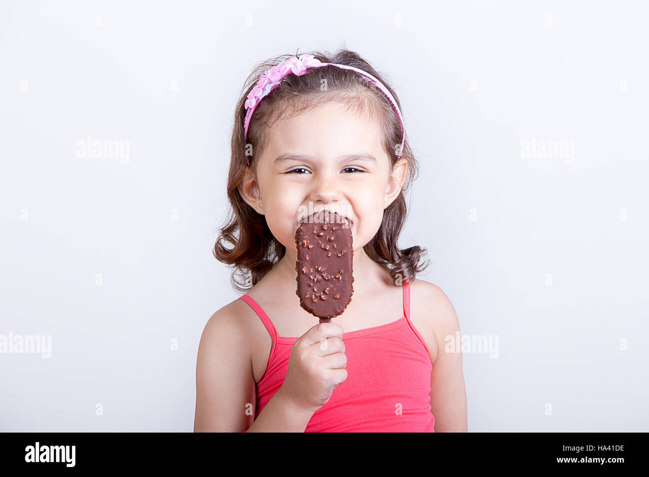 Eating chocolate icecream hi-res stock photography and images - Alamy