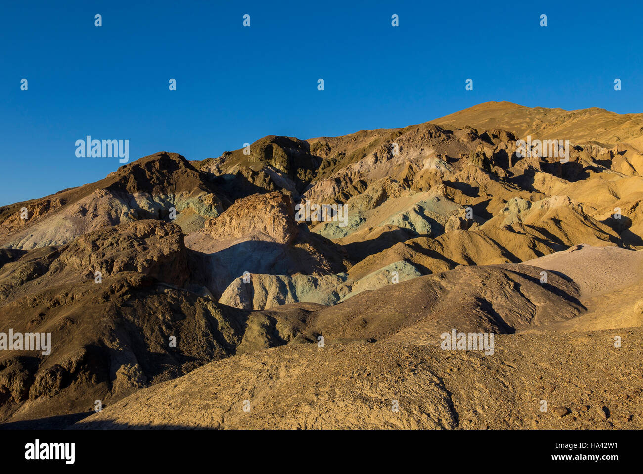 The famous and colorful Artist Drive of Death Valley National Park ...