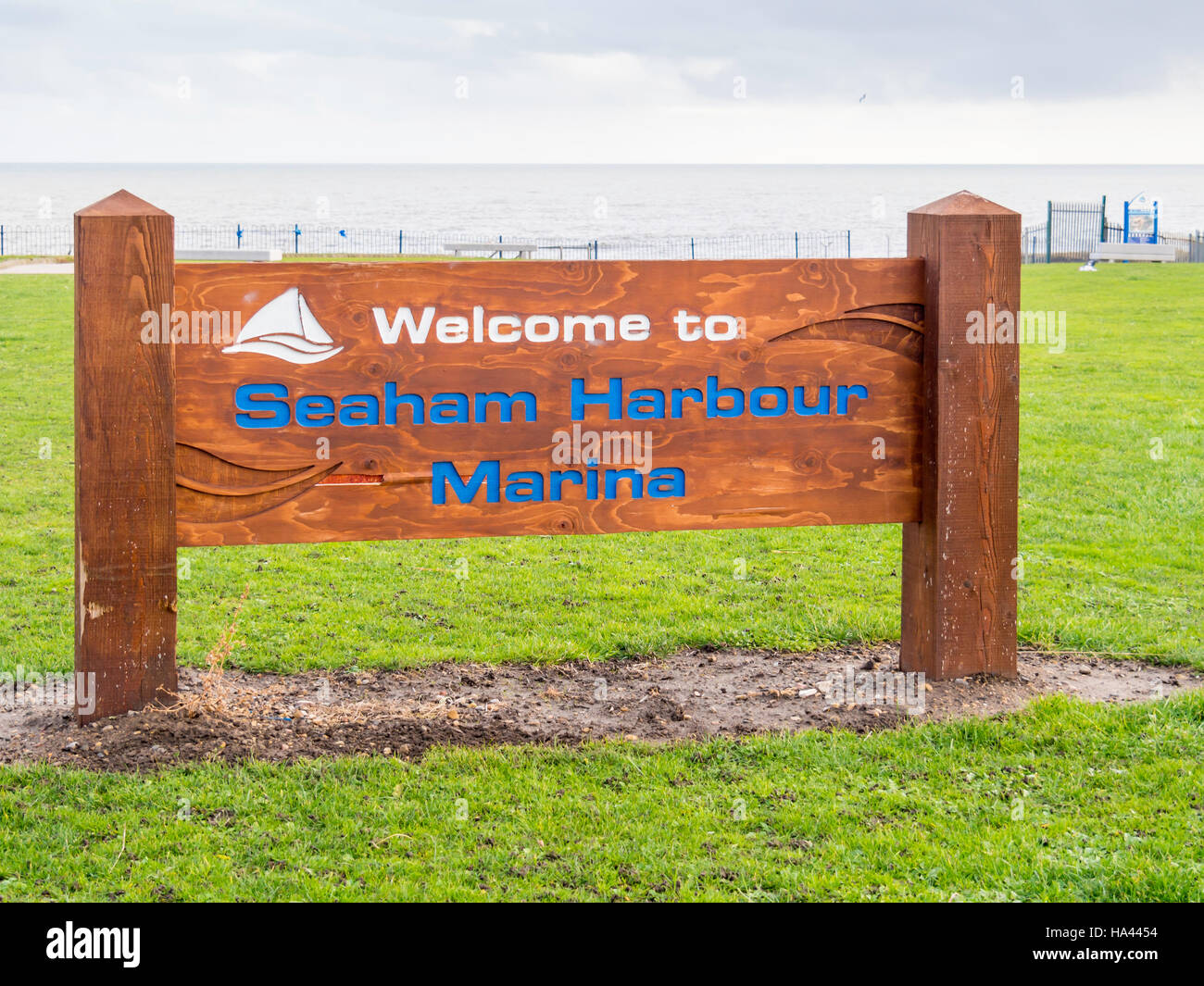 Seaham harbour hi-res stock photography and images - Alamy