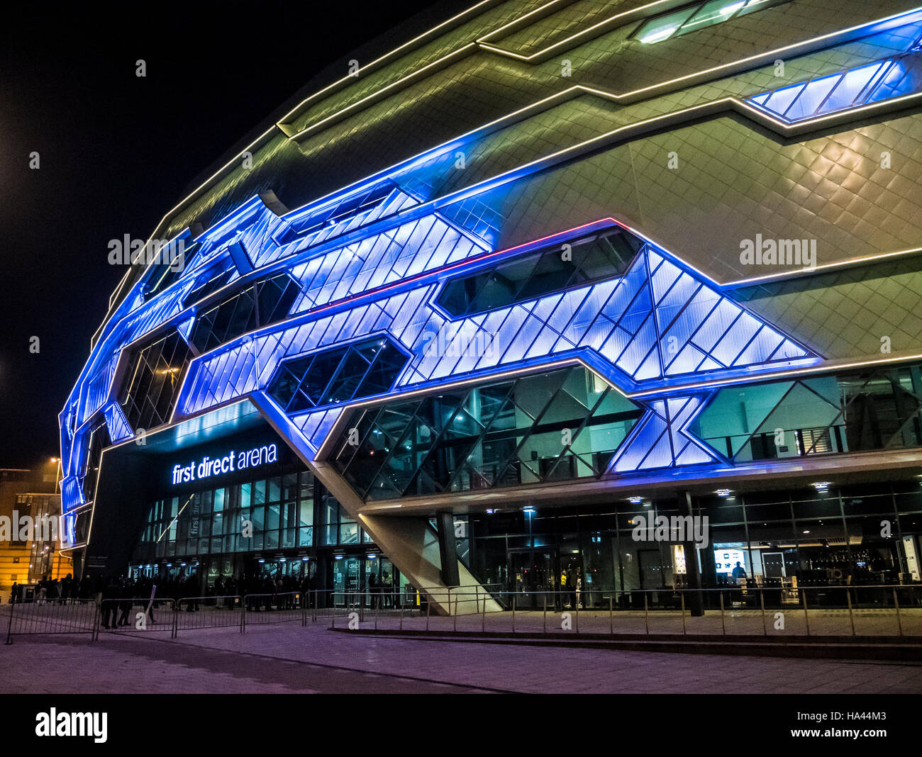 First Direct Arena, Leeds City Centre on a lovely winter's evening ...