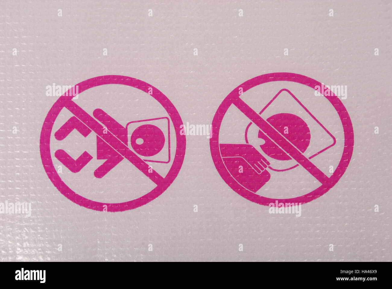 Symbol on cardboard box warning hi-res stock photography and images - Alamy