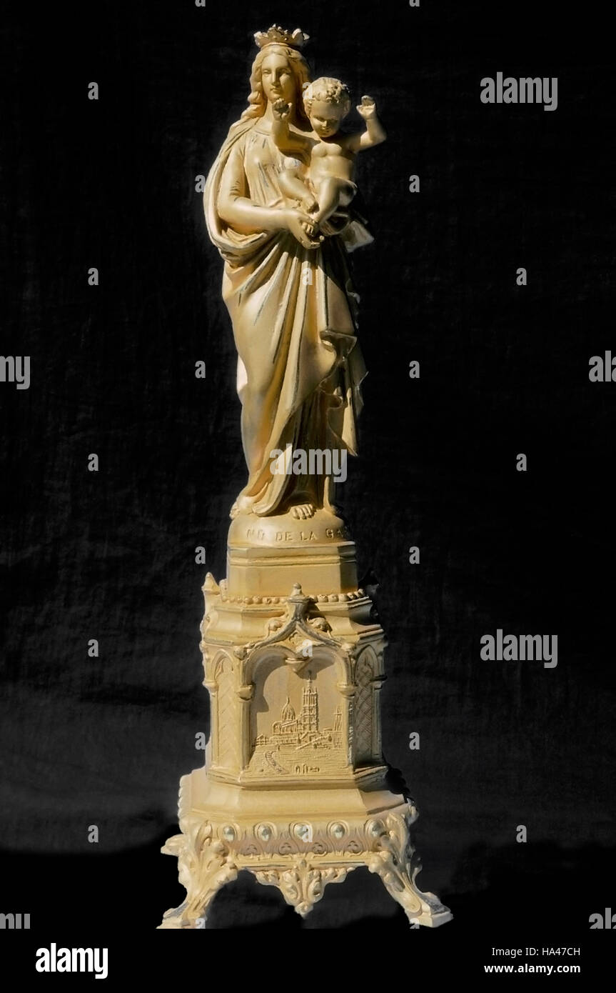 Mother mary hi-res stock photography and images - Alamy