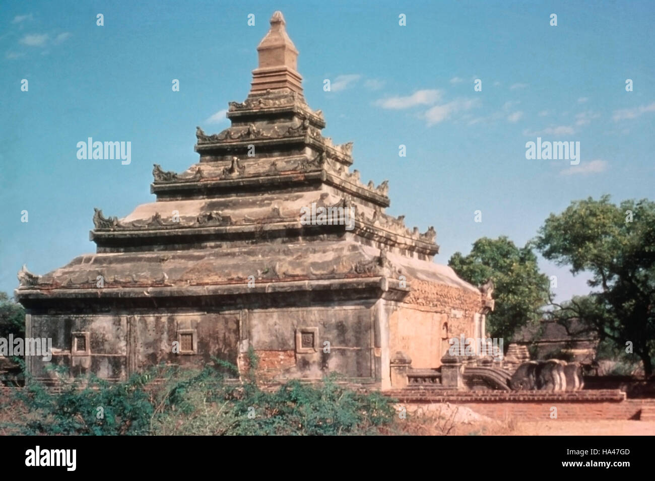 Pitaka Taik View from the south-east. Dated: 1060 A.D. Pagan, Burma Stock Photo - Alamy