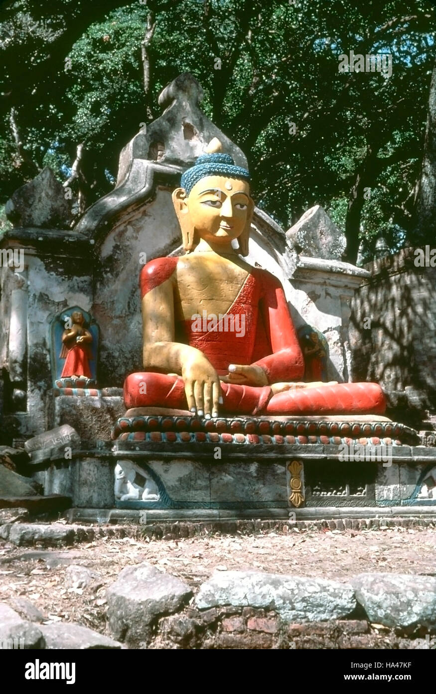 Swayambhunath stupa. Approach towards the colossal Buddha in ...