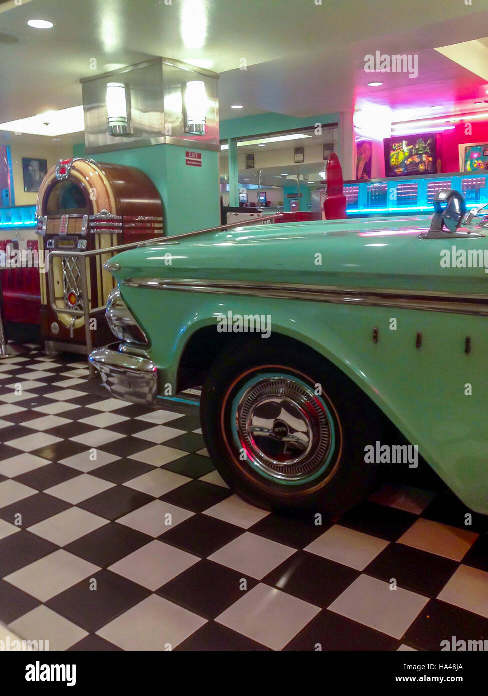 American 1950s diner hi-res stock photography and images - Alamy