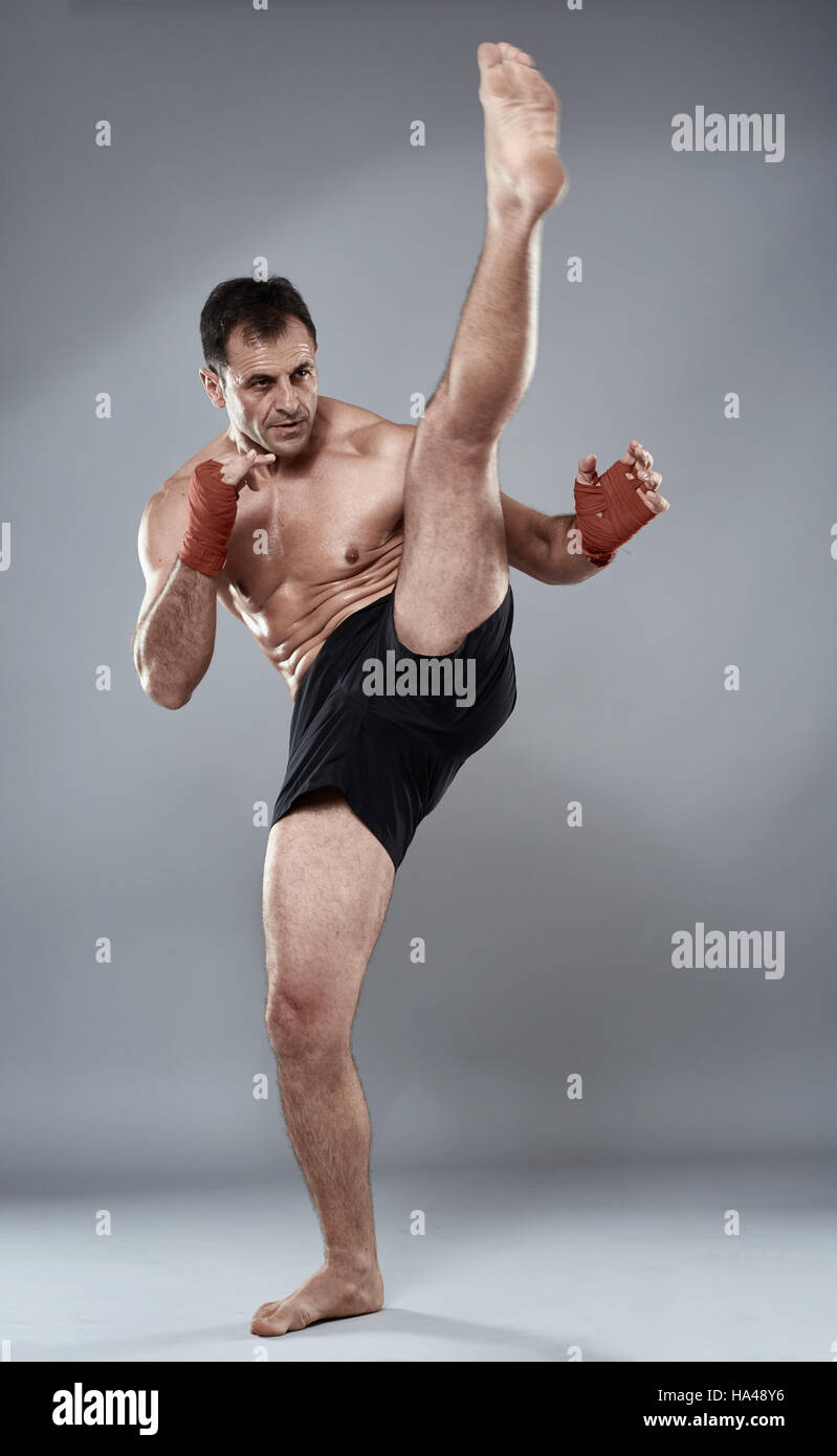Muay thai or kickbox fighter in various postures - see the whole series ...