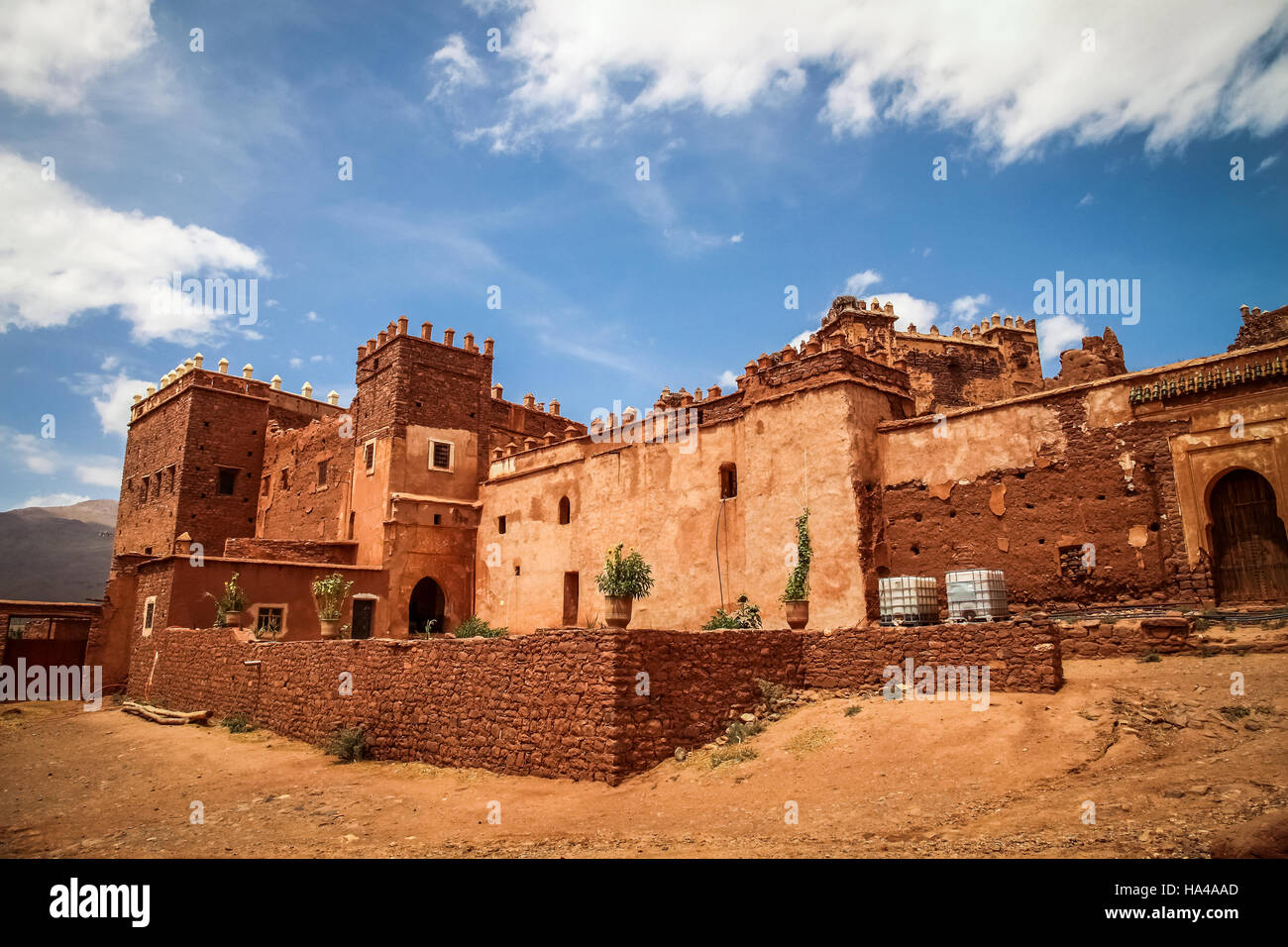 Glaoui tribe hi-res stock photography and images - Alamy