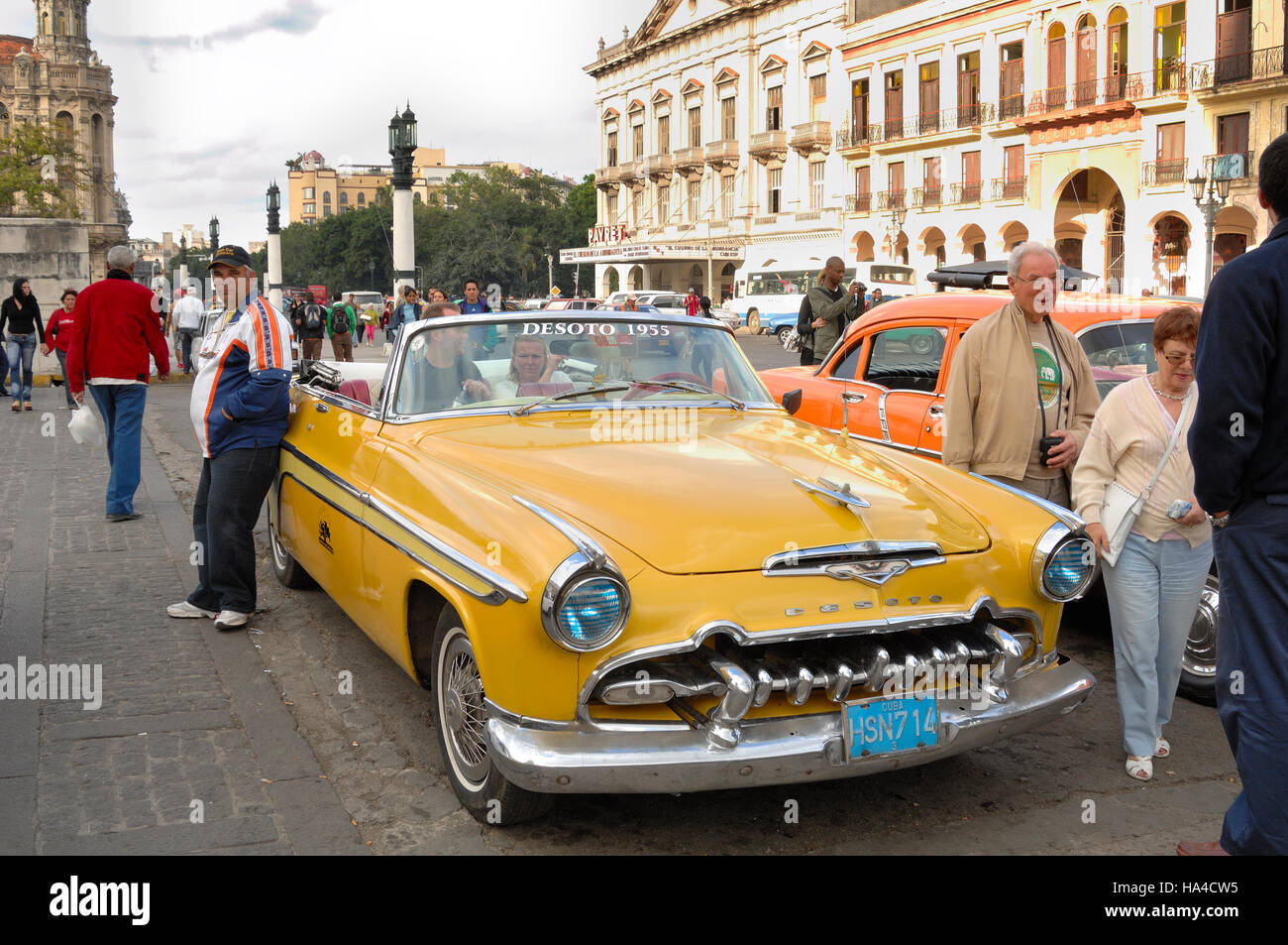 American motor cars from 1950's, Havana, Cuba Stock Photo - Alamy
