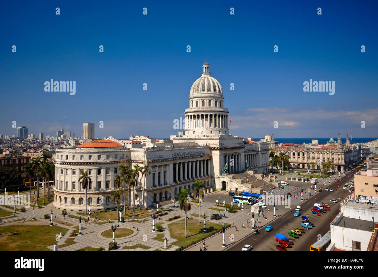 El Capitolio, Havana, Cuba, Caribbean architecture historic building ...