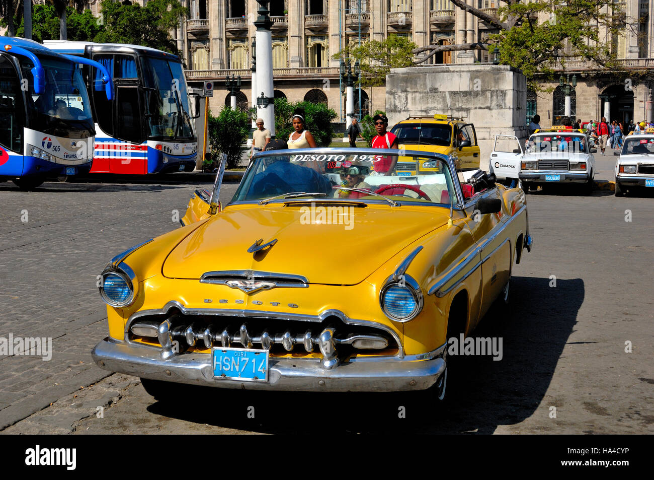 American motor cars from 1950's, Havana, Cuba Stock Photo - Alamy
