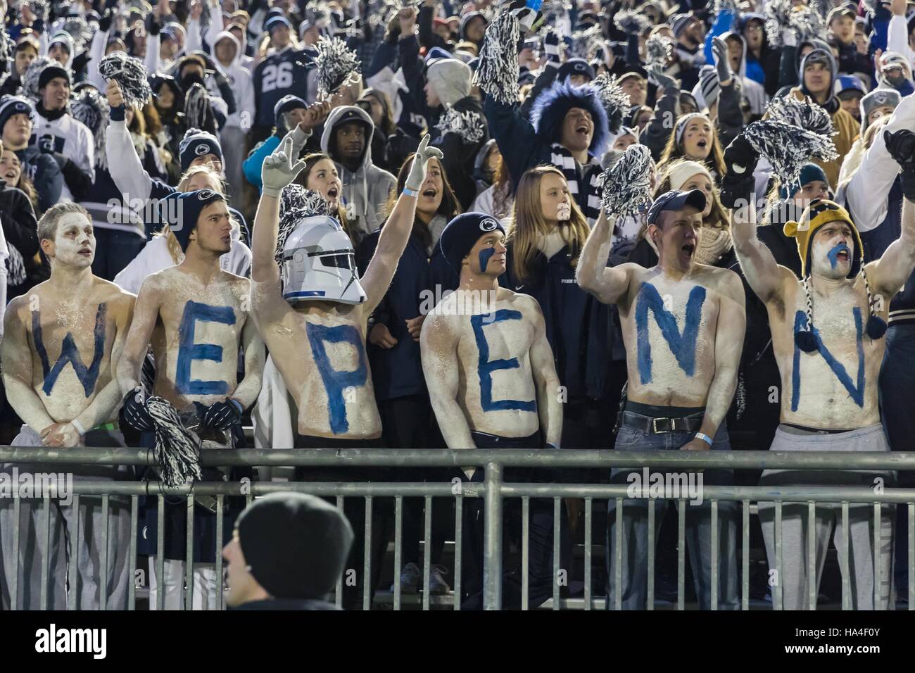 University Park, Pennsylvania, USA. 26th Nov, 2016. Penn State fans ...