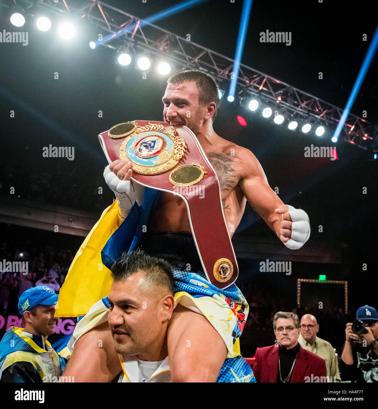 Las Vegas, NV, USA. 26th Nov, 2016. ***HOUSE COVERAGE*** Vasyl ...