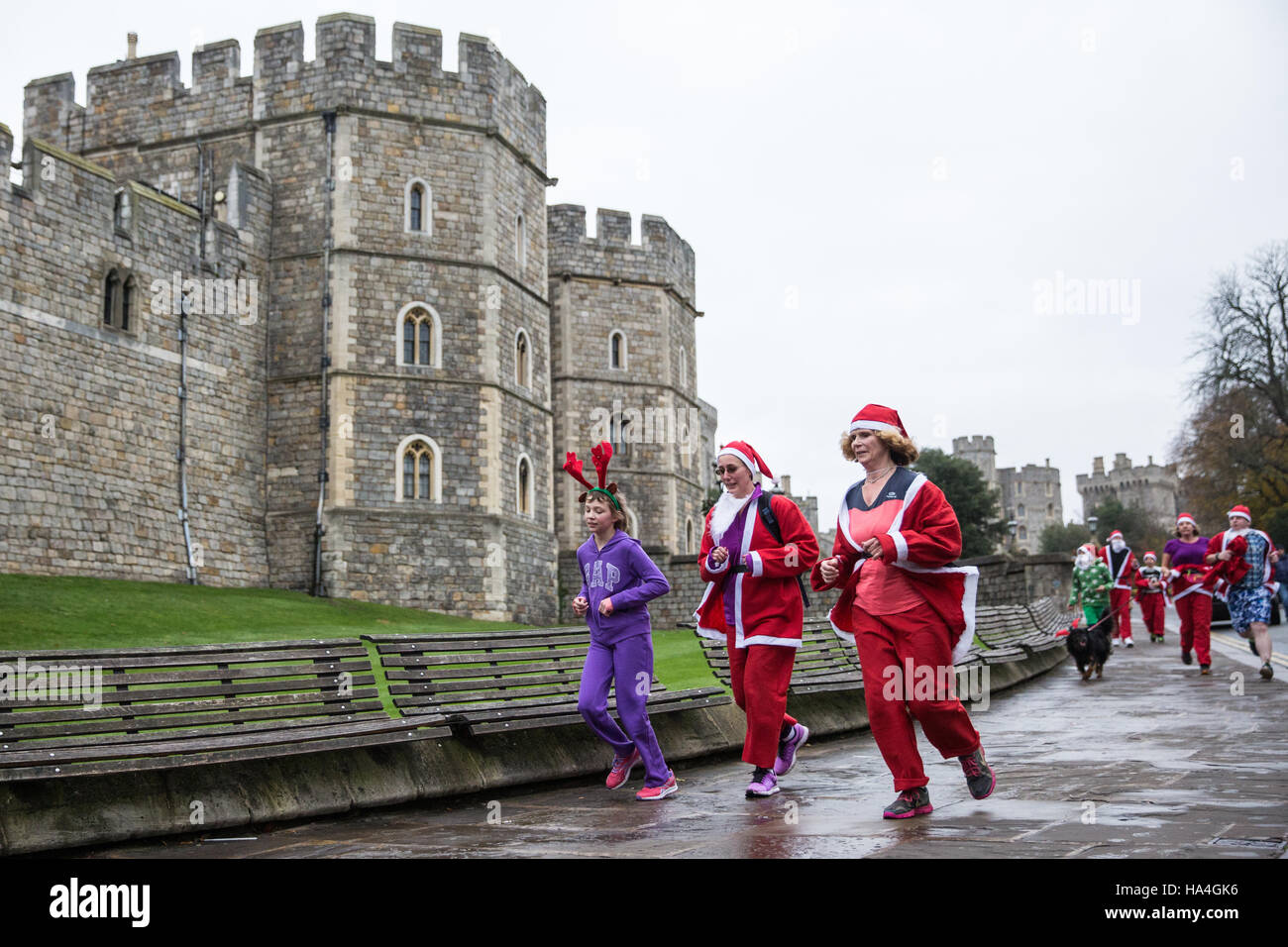 Windsor santa dash hi-res stock photography and images - Alamy