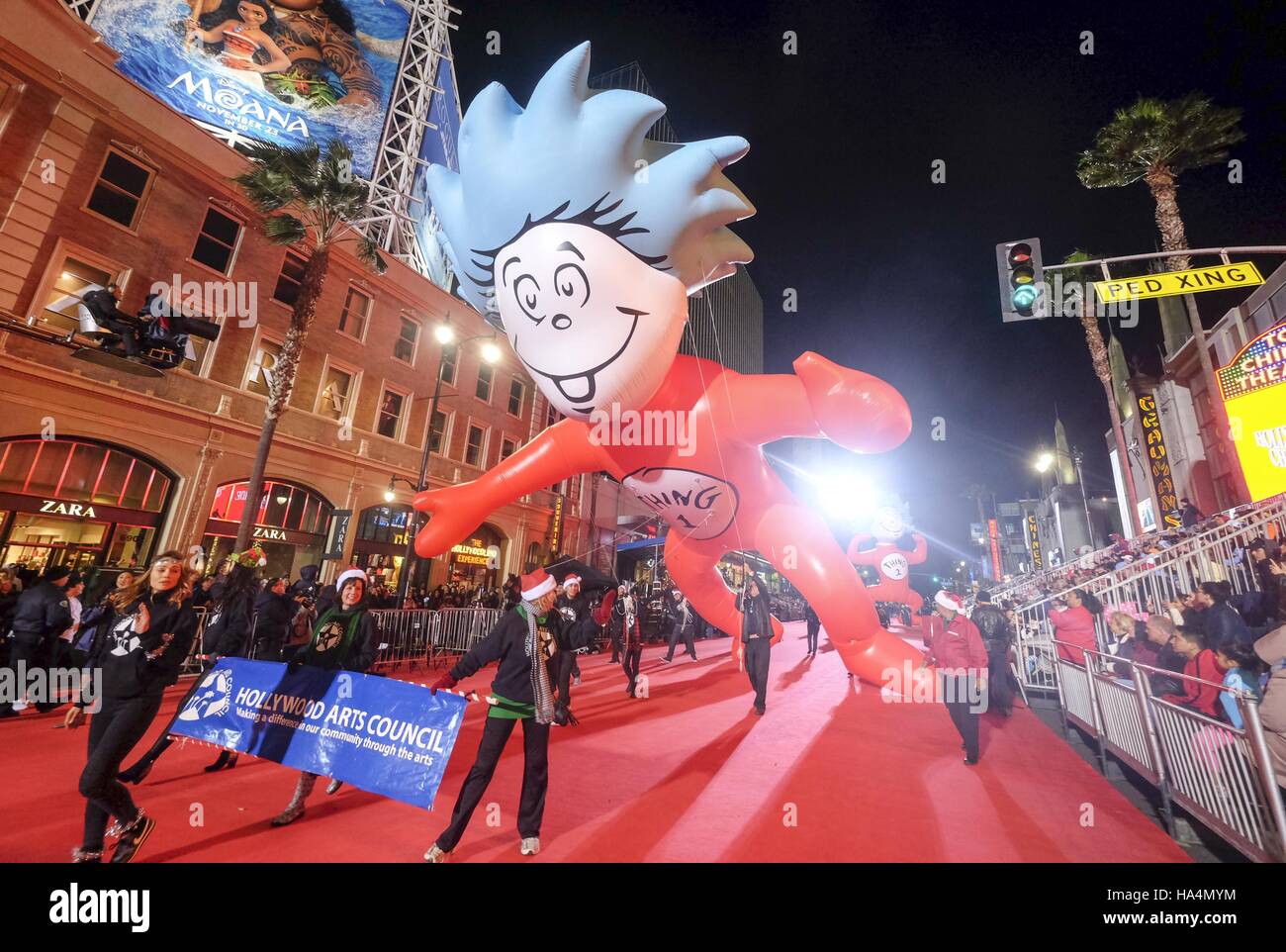 Thing 1 and thing 2 seuss hi-res stock photography and images - Alamy
