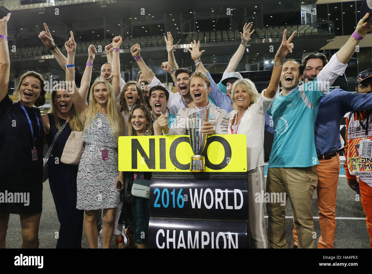 Abu Dhabi, UAE. 27th Nov, 2016. Motorsports: FIA Formula One World ...