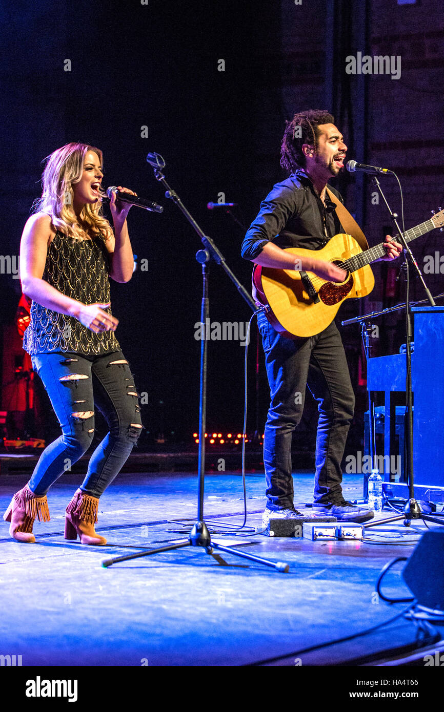 Shires duo hi-res stock photography and images - Alamy