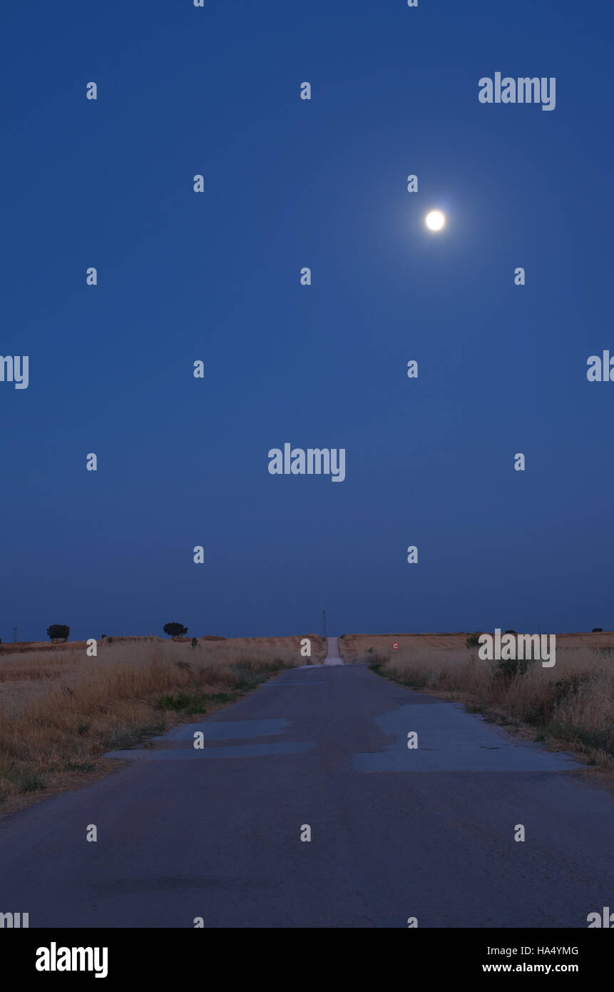 Highway moon hi-res stock photography and images - Alamy