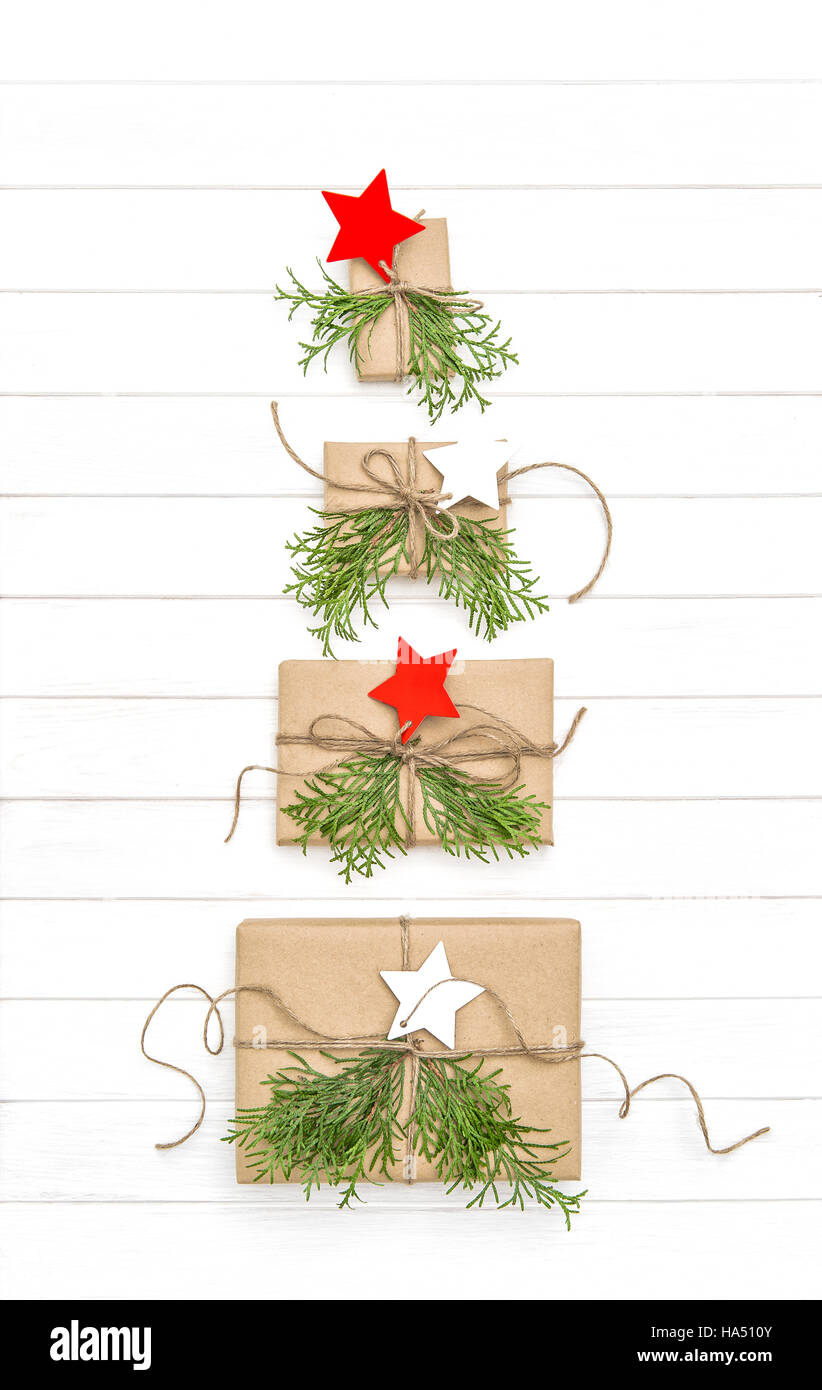 Christmas tree from gift boxes. Holidays background flat lay Stock ...