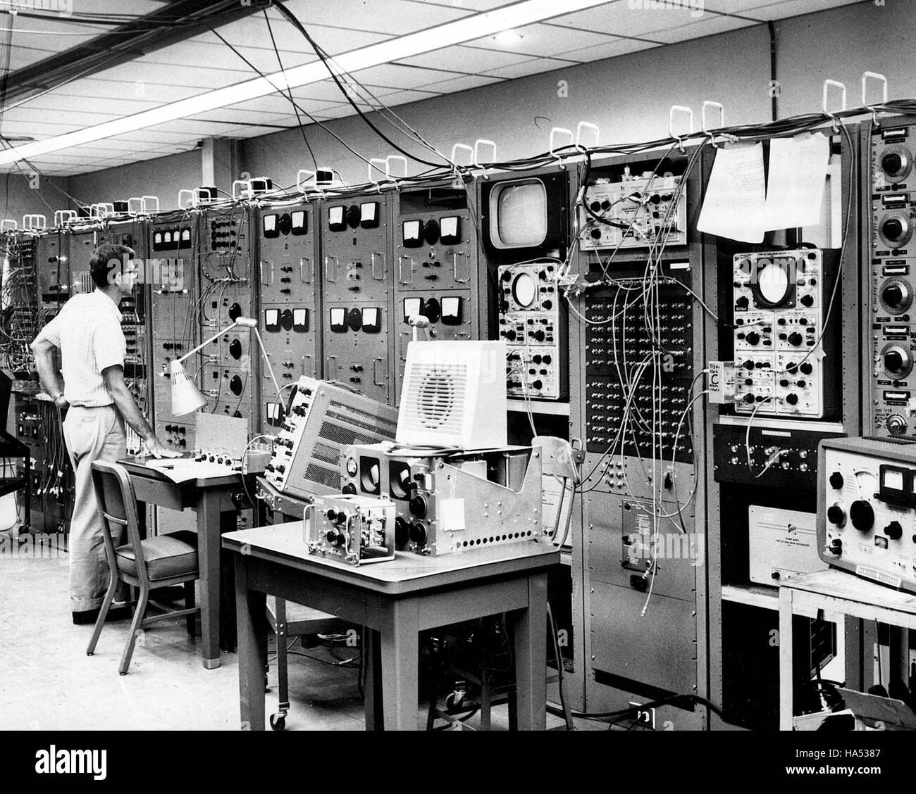 Image related energy science Black and White Stock Photos & Images - Alamy