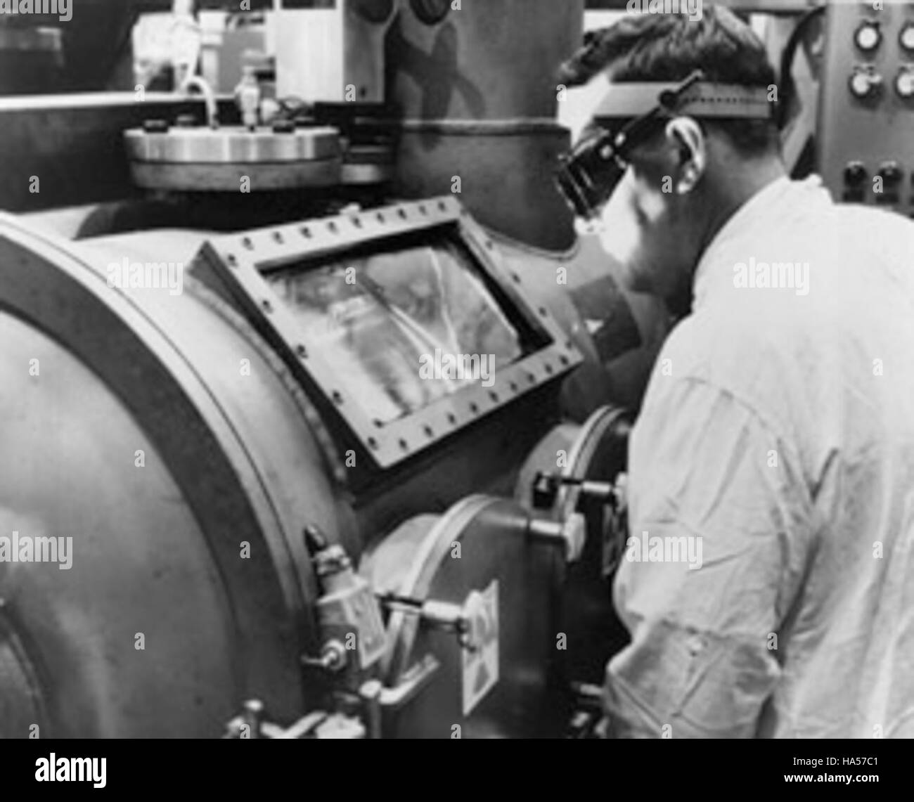 Low carbon energy technologies Black and White Stock Photos & Images ...