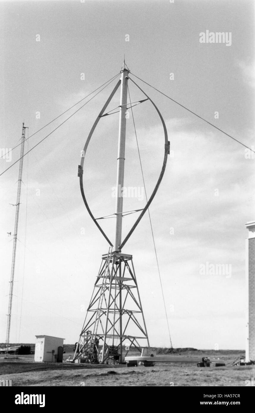 The Department of Energy continues to advance energy policy, science ...