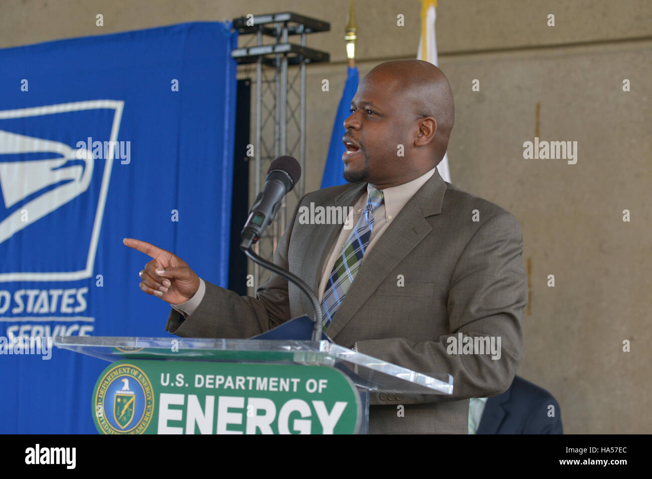 The Department of Energy continues to support energy efficiency ...