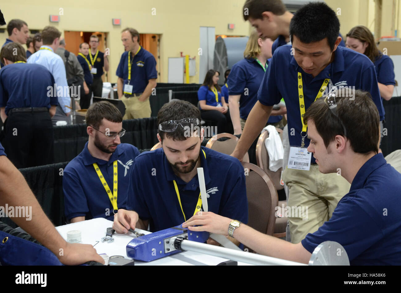 Department of Energy initiatives to integrate energy efficiency ...