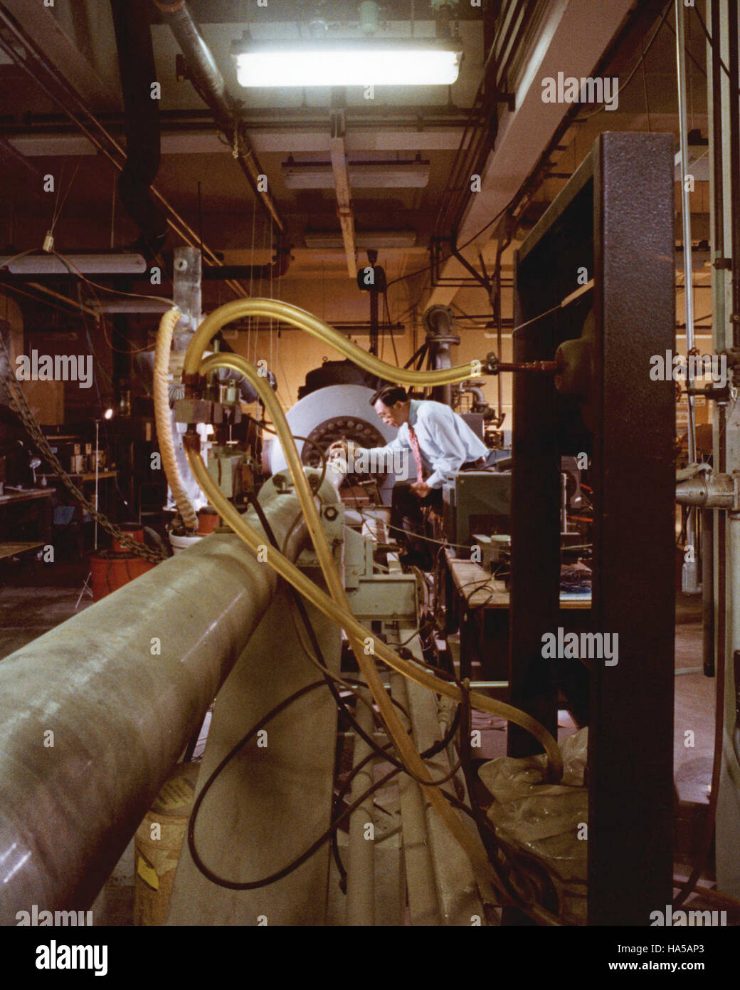 The Department of Energy (DOE) continues to advance national energy ...