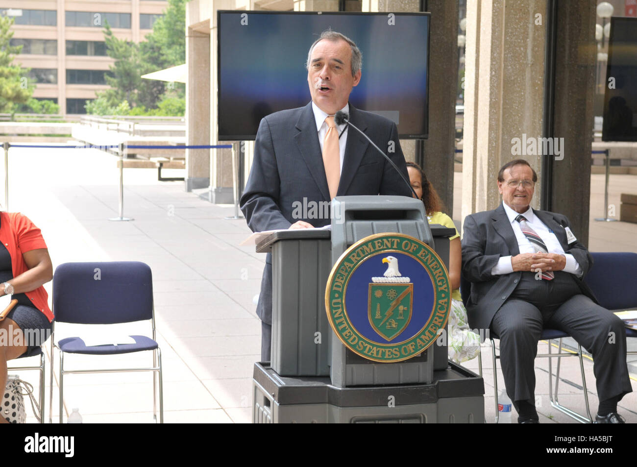 The U.S. Department of Energy (DOE) works to advance clean energy ...