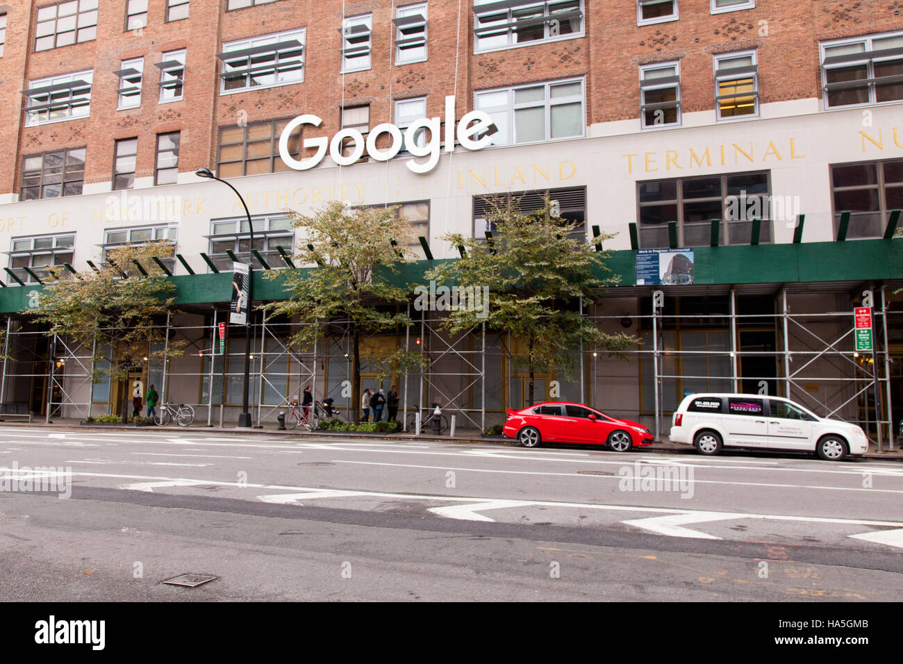 Google offices america hi-res stock photography and images - Alamy