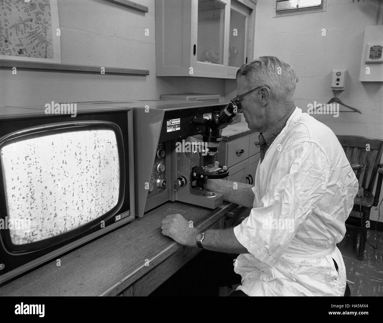 The Federal Energy Management Program (FEMP) advances energy efficiency ...