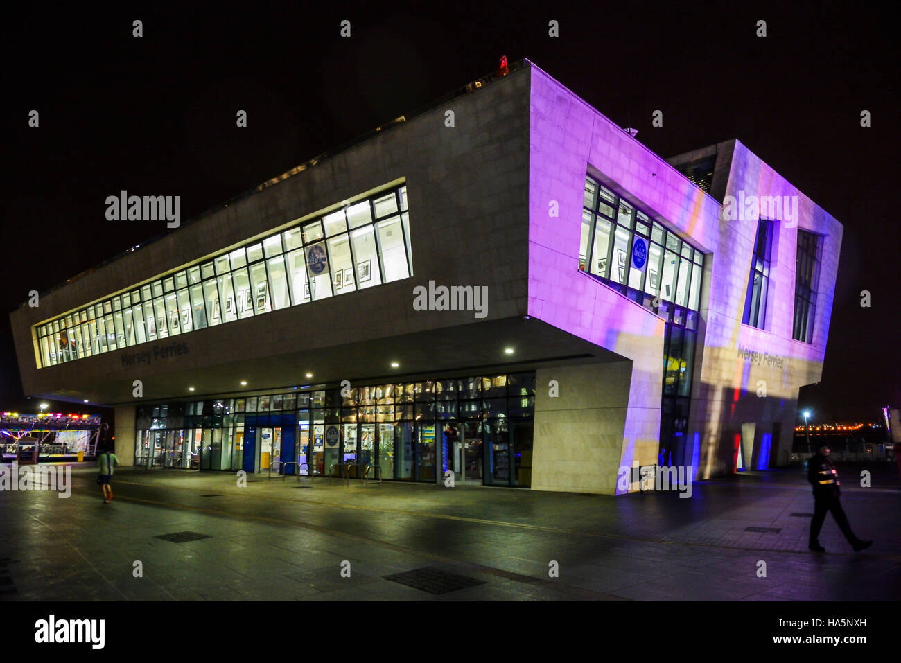 Mersey Ferries Terminal at Pierhead on Liverpool Waterfront illuminated ...