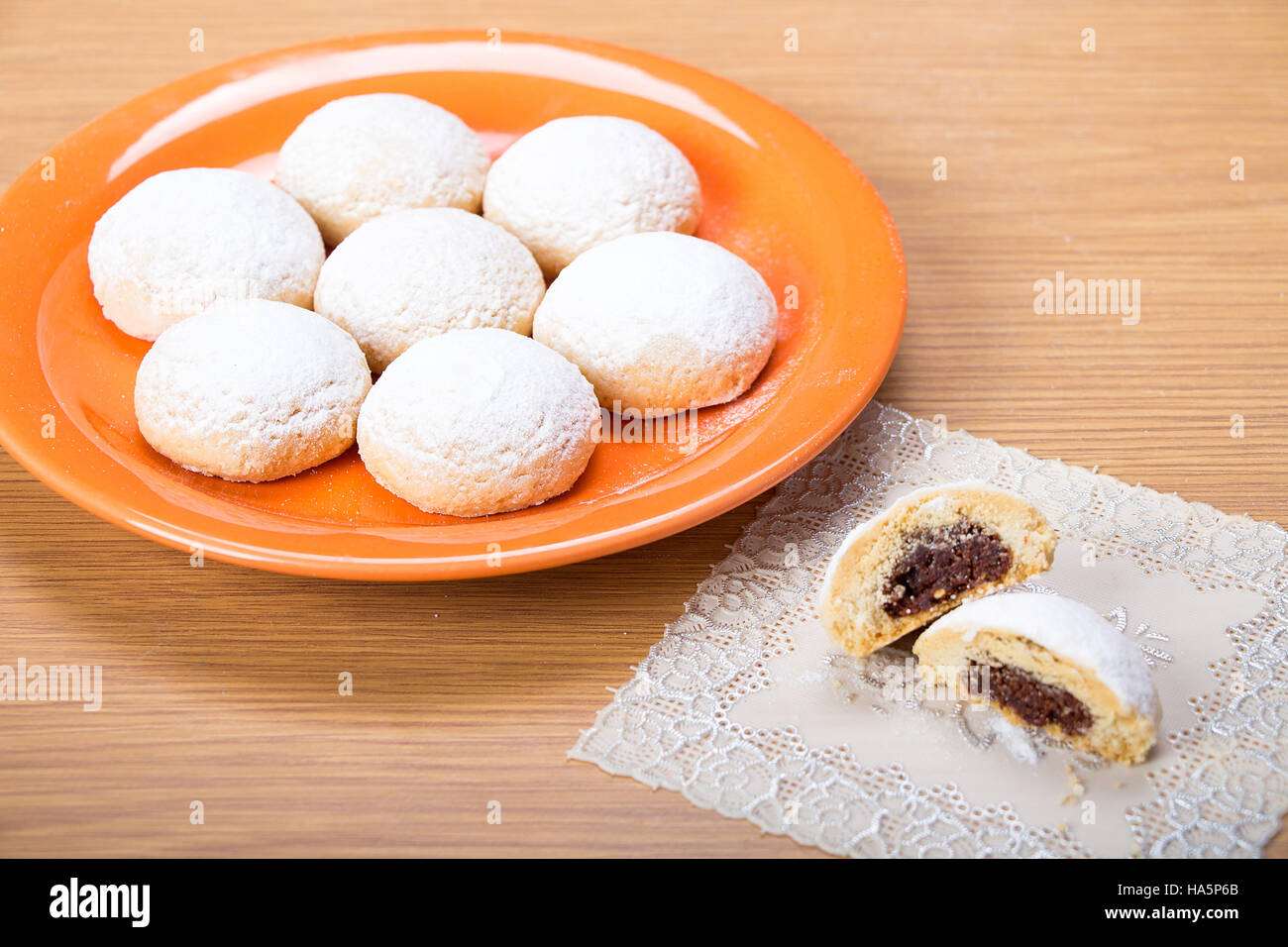 Egyptian ghorayeba cookies hi-res stock photography and images - Alamy