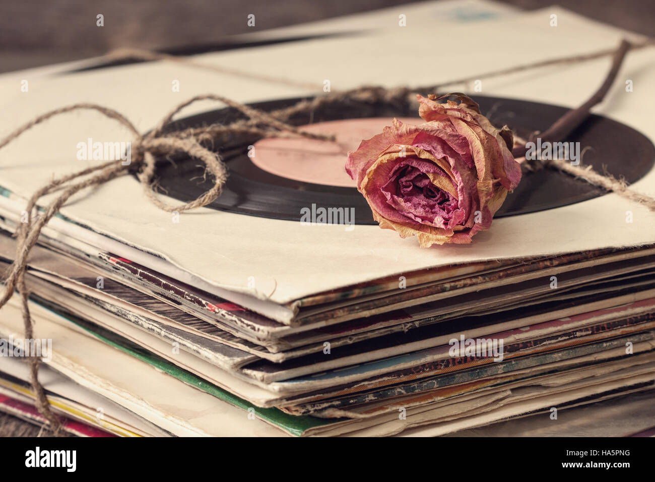 Pile of records single vinyl record hi-res stock photography and images ...